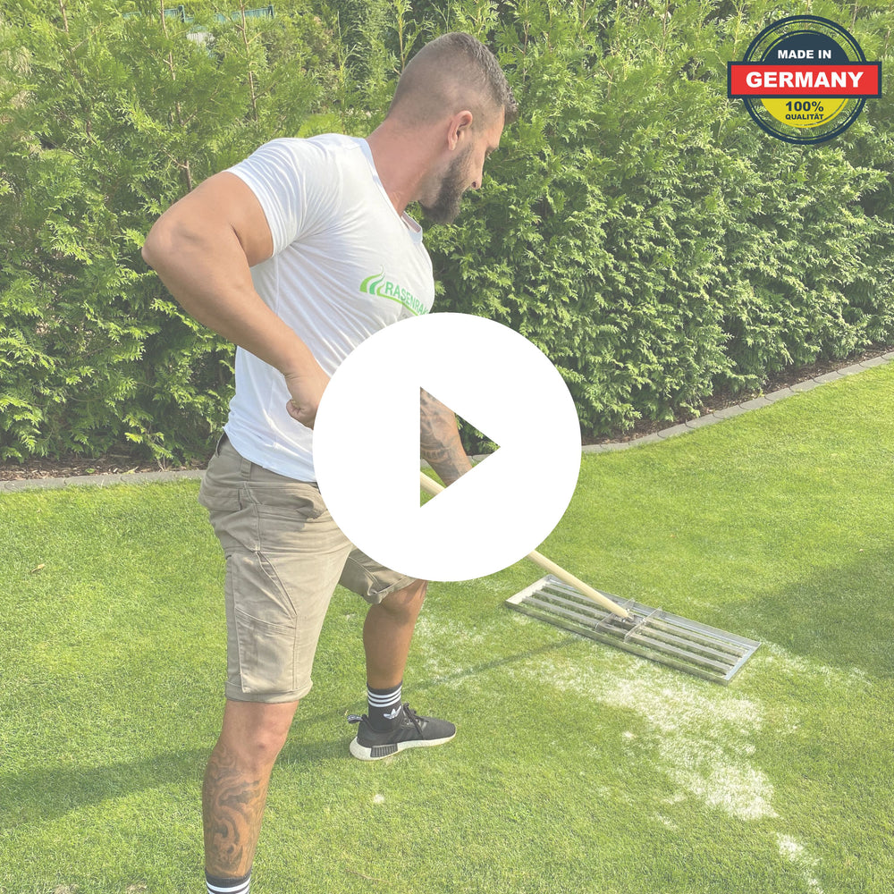 The original RISISANI® lawn levelling rake made of V2A stainless steel.
